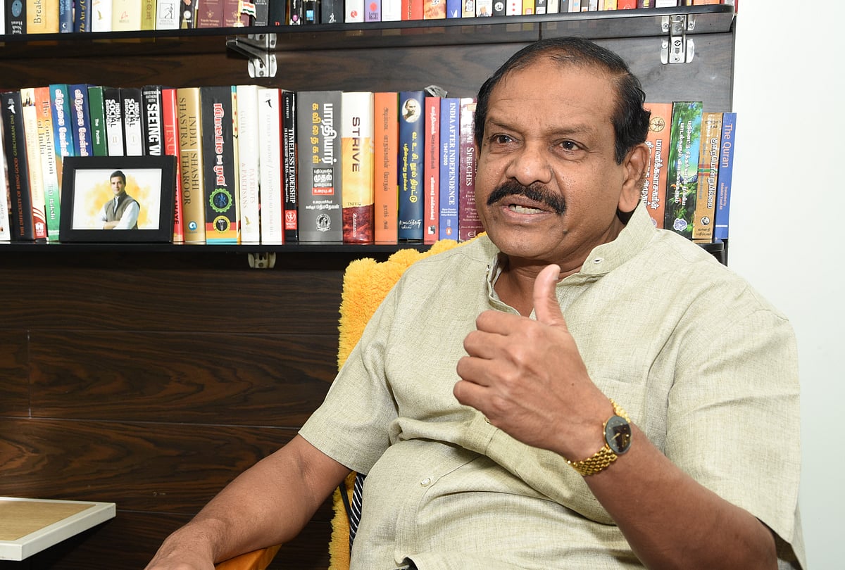`கமல்ஹாசன் உடலில் ஓடுவது காங்கிரஸ் ரத்தம்!' - சிலிர்க்கும் பீட்டர் ...