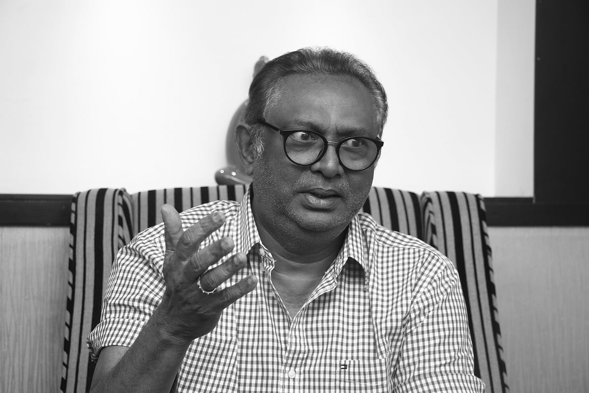 "தமிழ் சினிமா மாதிரி கேரளாவுல நடந்தா மக்கள் சோலியை முடிச்சிடுவாங்க ...