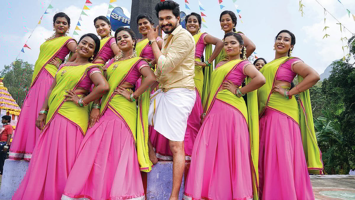 Ananda Vikatan - 16 June 2021 - ‘ஹீரோவுக்கு பிரபுவும் சூரியும் ...