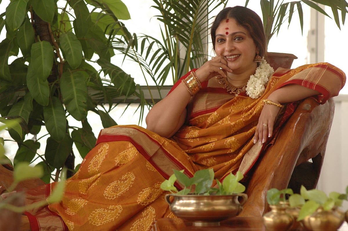நடிகை சீதாவின் நெகிழ்ச்சிக் கதை | Life Story of 80’S Evergreen Heroine ...