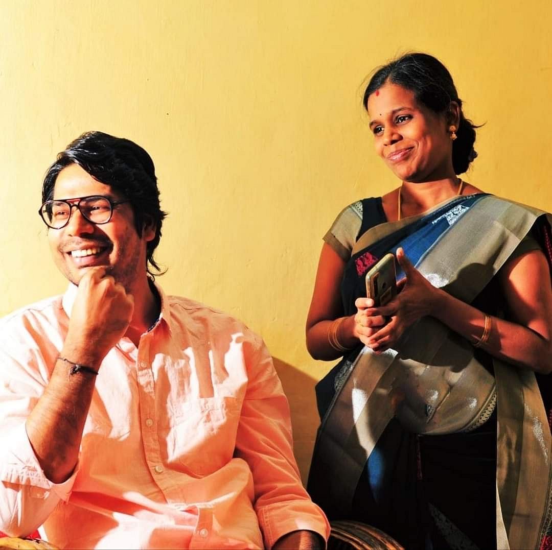 `மகனோட ஃபேவரைட் இப்ப என் பாட்டுதான்!' - `பாடலாசிரியர்' கீதா கார்த்திக் ...