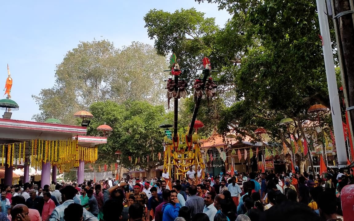 வீரபாண்டி கெளமாரியம்மன் சித்திரைத் திருவிழா: பக்தி பரவசத்தில் தேனி ...