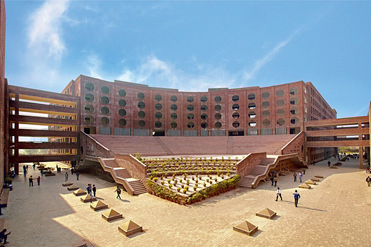 ``மனதளவில் ராவணன் நல்லவன்... ராமன் கெட்டவன்!" - பஞ்சாப் பேராசிரியை ...