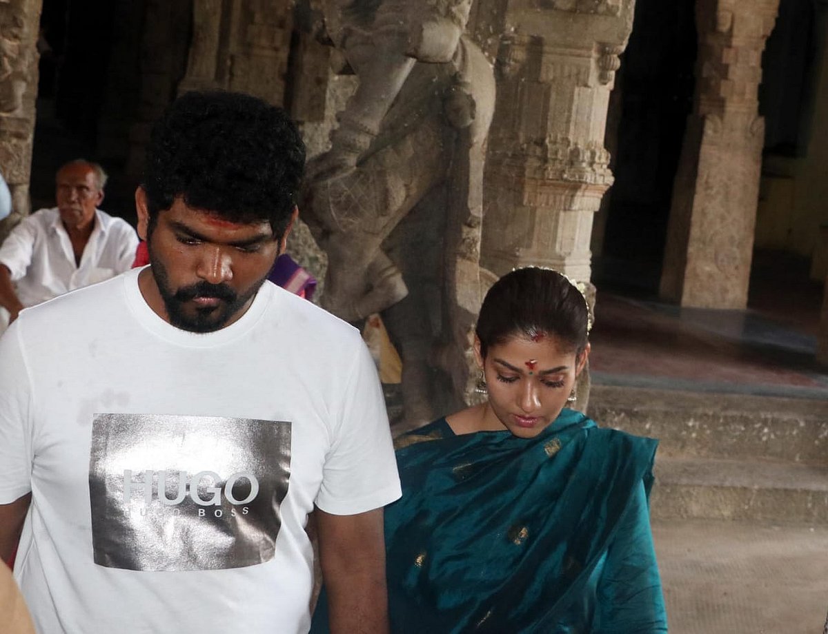 விக்னேஷ் சிவன் குலதெய்வக் கோயிலில் பொங்கல் வைத்த நயன்தாரா; குலவையிட்டு ...