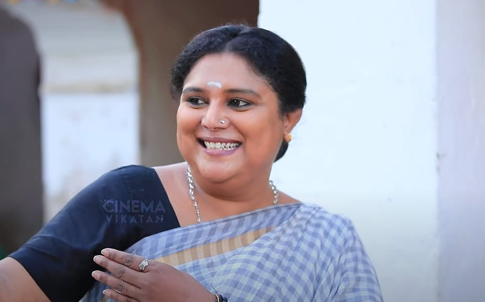 "சூர்யா என்னைவிட 5 வயசு பெரியவர்; ஆனா அவருக்கு நான் அம்மாவா நடிச்சேன் ...