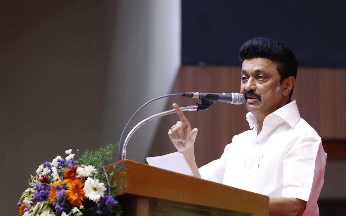``ஜிஎஸ்டி-க்குப் பிறகு மாநில அரசுகளின் நிதிச்சுமை அதிகரித்துள்ளது ...