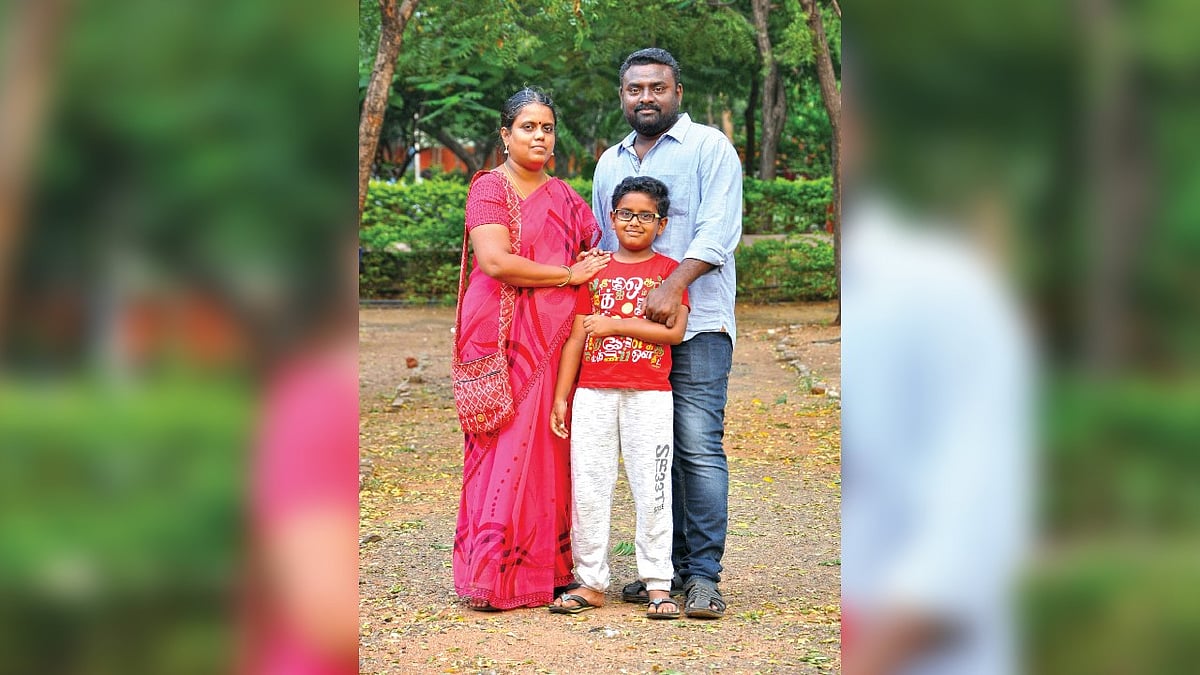 Ananda Vikatan - 04 September 2019 - டைட்டில் கார்டு - 11| Title Card: Director Prasath ...