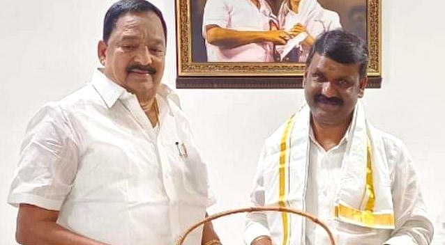 ராணிப்பேட்டை: தொழிலதிபருக்கு பொருளாளர் பதவி; ஓரங்கப்பட்ட மூத்த ...