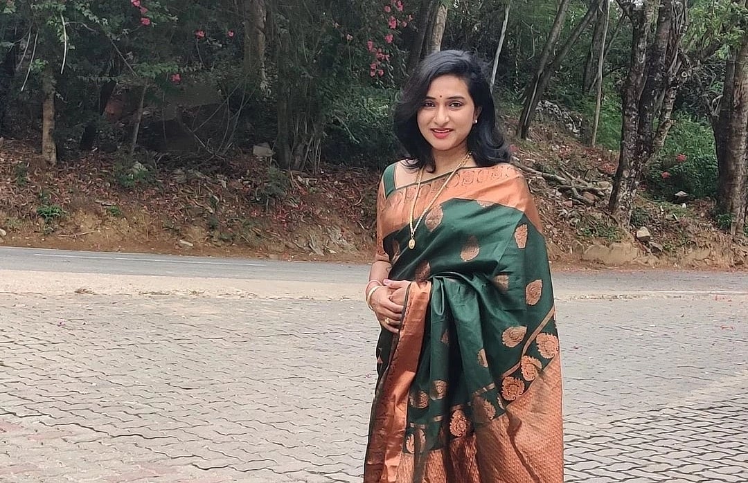 “அவங்க காலைப் பிடிச்சிட்டு எனக்கு இது வேணும்னு கேட்டா...” - ரம்யா ...
