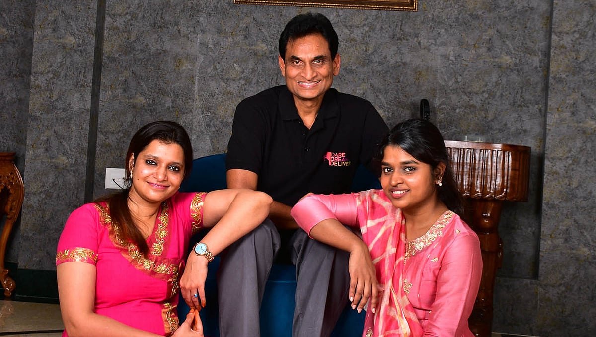 Aval Vikatan - 08 November 2022 - “சுதந்திரமும் தைரியமும்தான் அப்பா ...