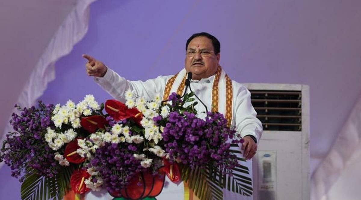 ``உத்தவ் தாக்கரே பாஜக-வின் முதுகில் குத்திவிட்டார்; அதனால்தான்..!" - ஜே ...