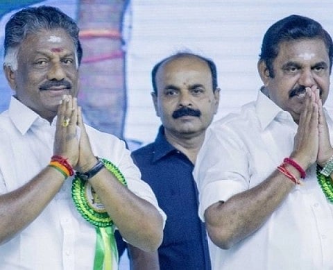 ஈரோடு கிழக்கில் நேருக்கு நேர்... எடப்பாடி பழனிசாமி Vs பன்னீர்செல்வம் ...