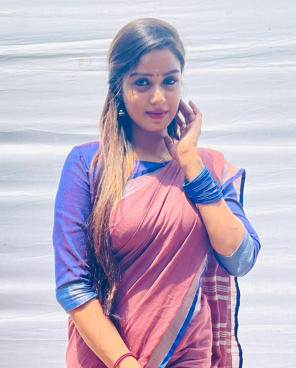 "ஏன் மாத்துனீங்கன்னு கேட்டா, கம்யூனிகேஷன் பிரச்னைன்னு சொல்றாங்க ...