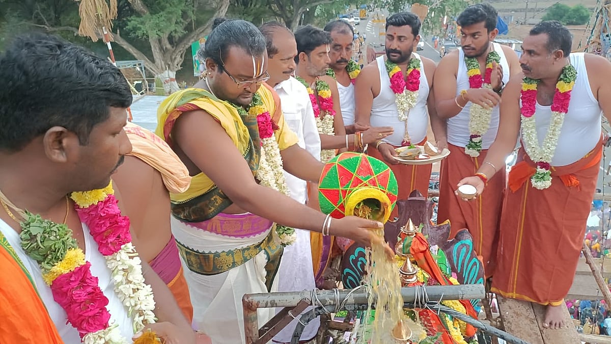 ஆஞ்சநேயர் சுவாமி திருக்கோயில் திருக்குடமுழுக்கு நன்னீராட்டுப் பெருவிழா ...