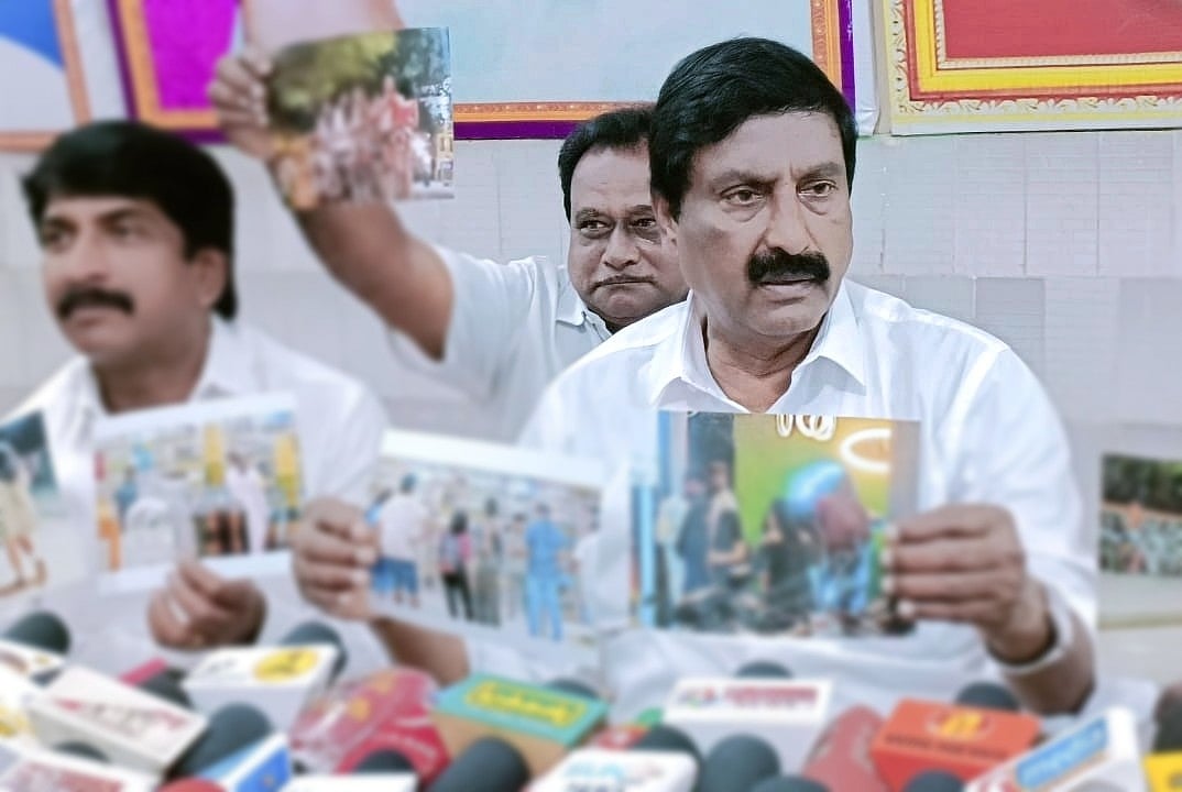 `அரைகுறை ஆடைகளுடன் பெண்கள் சுற்றித்திரிகிறார்கள்; முதல்வர் நினைத்தால் ...