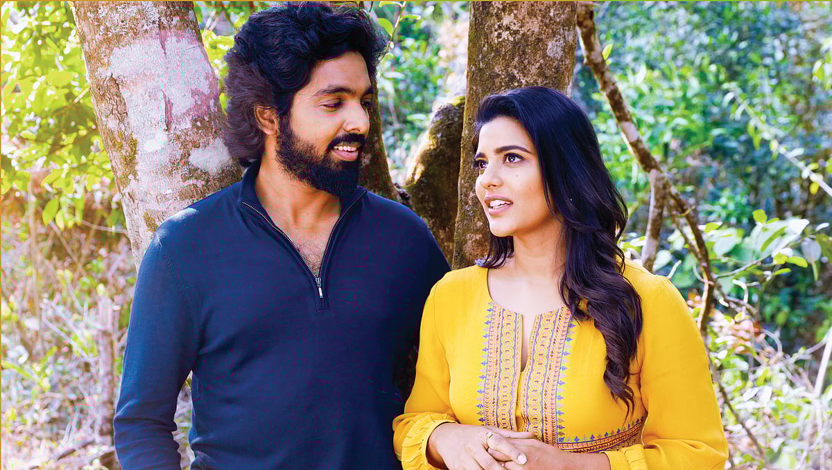 Ananda Vikatan - 24 May 2023 - “குறட்டையை வச்சு அரசியலும் பேசலாம்!” | director Anand ...