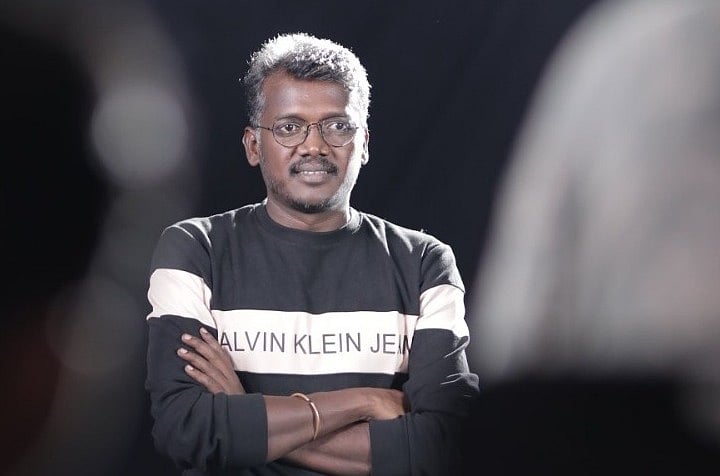 "பசியோடு மெரினா பீச்சில் படுத்திருந்த எனக்கு உணவு வாங்கித் தந்த அந்த ...