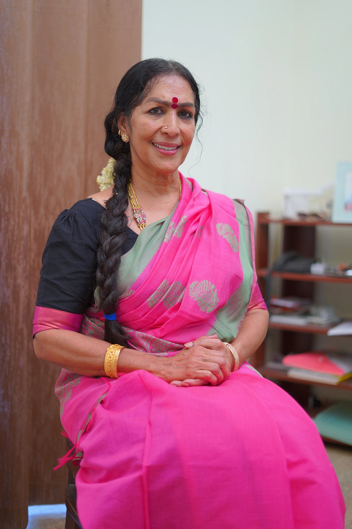 `இந்தம்மா நினைச்சா வருவாங்க... நினைச்சா போவாங்கன்னு பேசினாங்க!' - கே ...