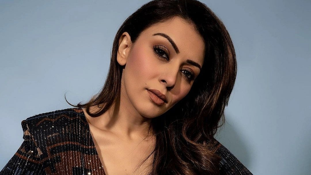 Hansika Motwani: `ஹார்ட்டுகுள்ள பச்ச குத்தியே…' ஹன்சிகாவின் ஸ்டைலிஷான ...