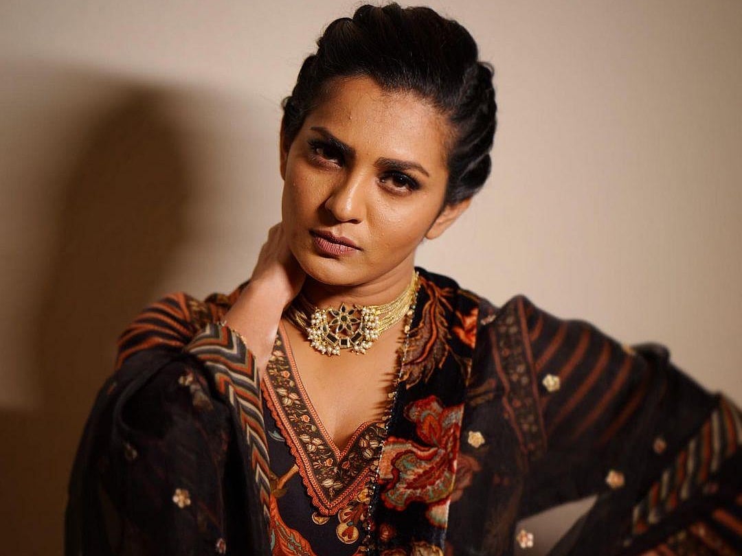 Parvathy Thiruvothu: சமத்துவம், சகோதரத்துவம், சமூகநீதி- வைரலாகும் நடிகை ...