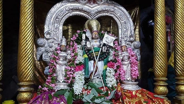 மயிலம் கோயில் கும்பாபிஷேகம்: `முருகனோடு போர் புரிந்த சித்தர் ...