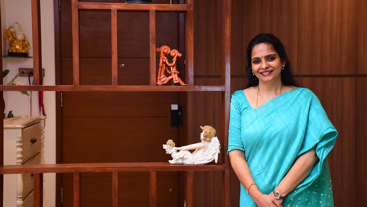 Aval Vikatan - 26 March 2024 - அப்பாவின் பாசம், காதல் திருமணம் ...