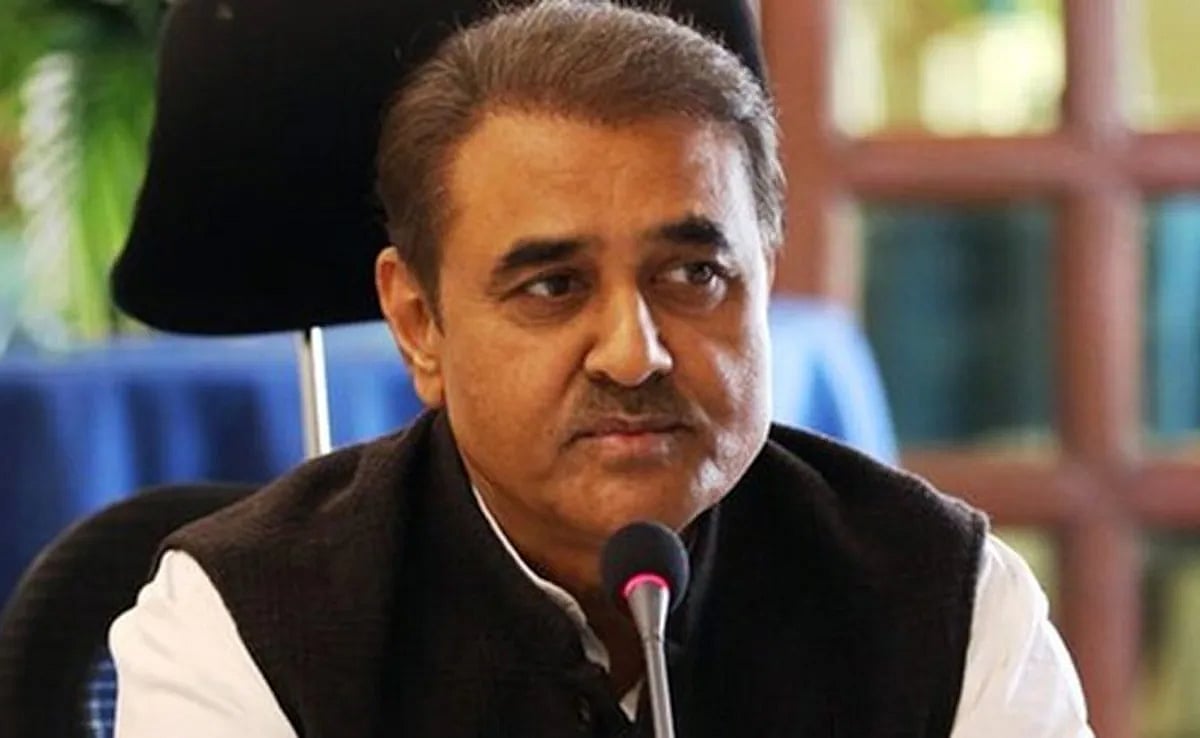 Cabinet: `இணையமைச்சர் பதவிதான்’ - கறார் காட்டிய பாஜக... காத்திருக்க ...