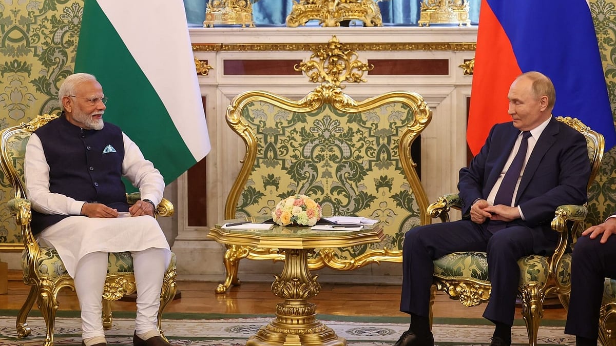 Modi In Russia: `வெடிகுண்டுகளுக்கு மத்தியில் அமைதிப் பேச்சுவார்த்தை ...