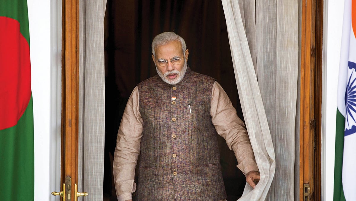 Ananda Vikatan - 04 September 2024 - யு-டர்ன் மோடி சர்க்கார் ...