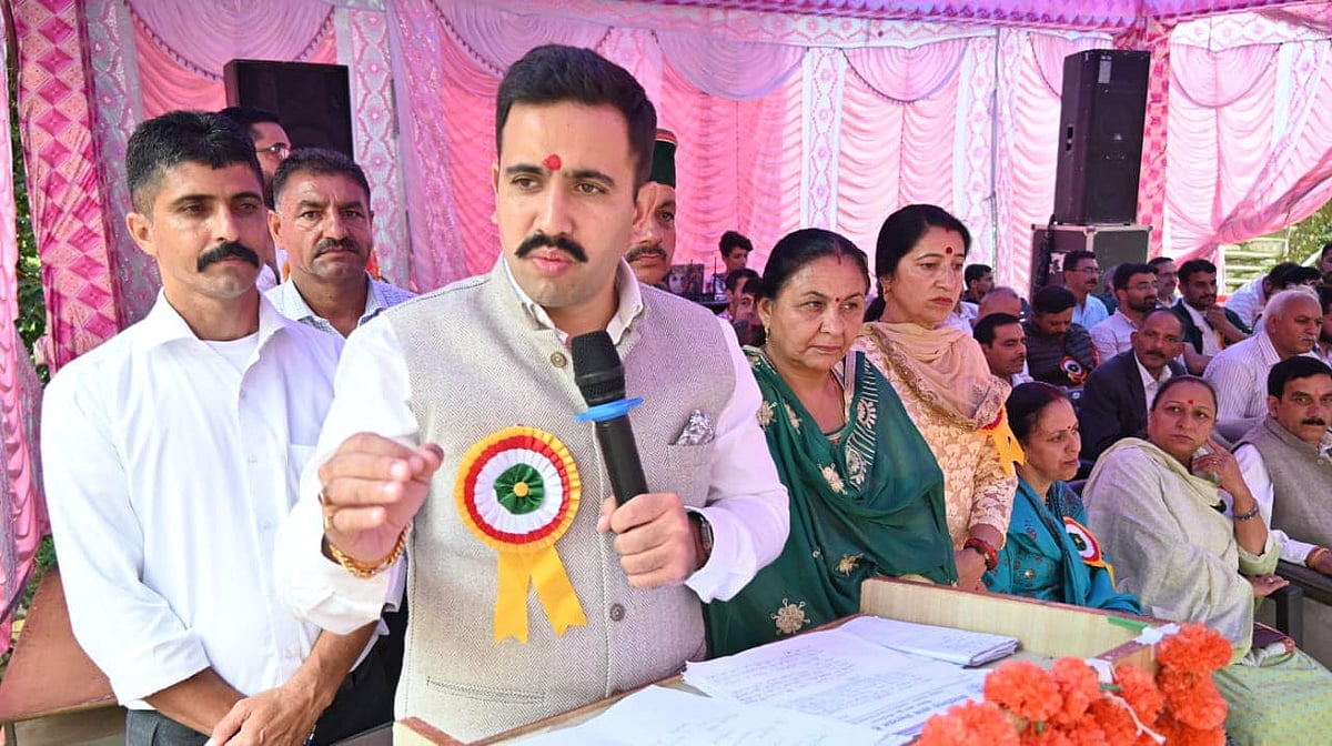 ``உணவகங்கள் முன் உரிமையாளர் பெயர், விவரங்கள்" உ.பி.யைத் தொடர்ந்து ...