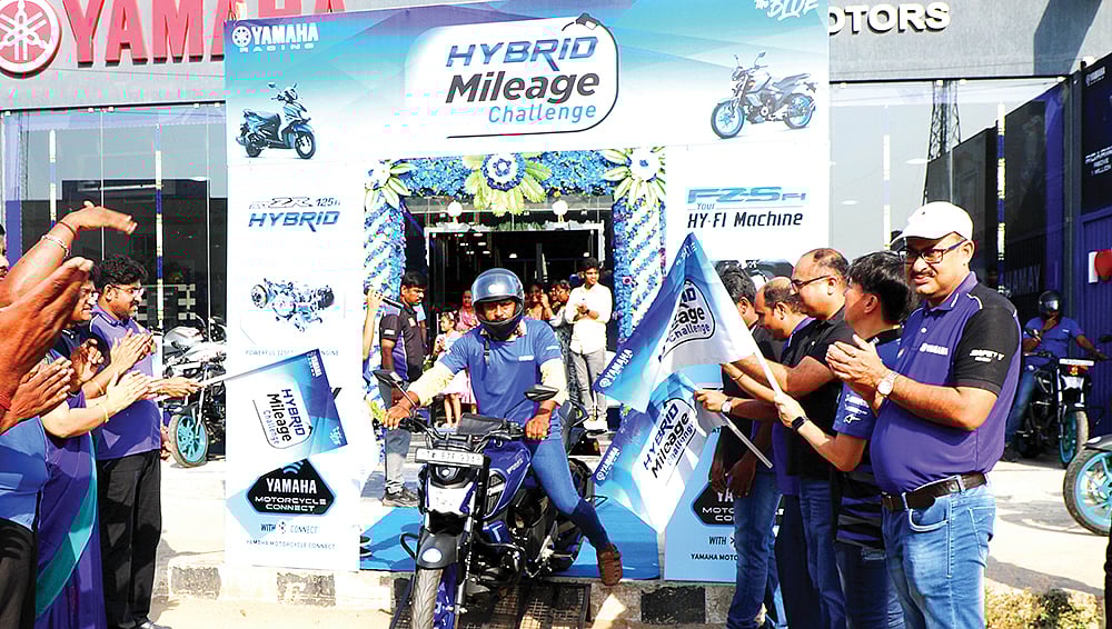 Motor Vikatan - 01 July 2025 - Yamaha Mileage Challenge|என்னது ...